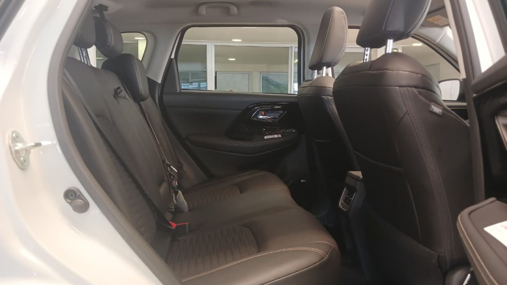 2026 Suzuki Across 1.5i GLX 6AT | CMH Suzuki Pinetown